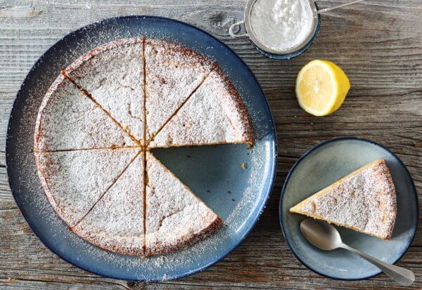 SITRONKAKE MED RICOTTA | TRINES MATBLOGG