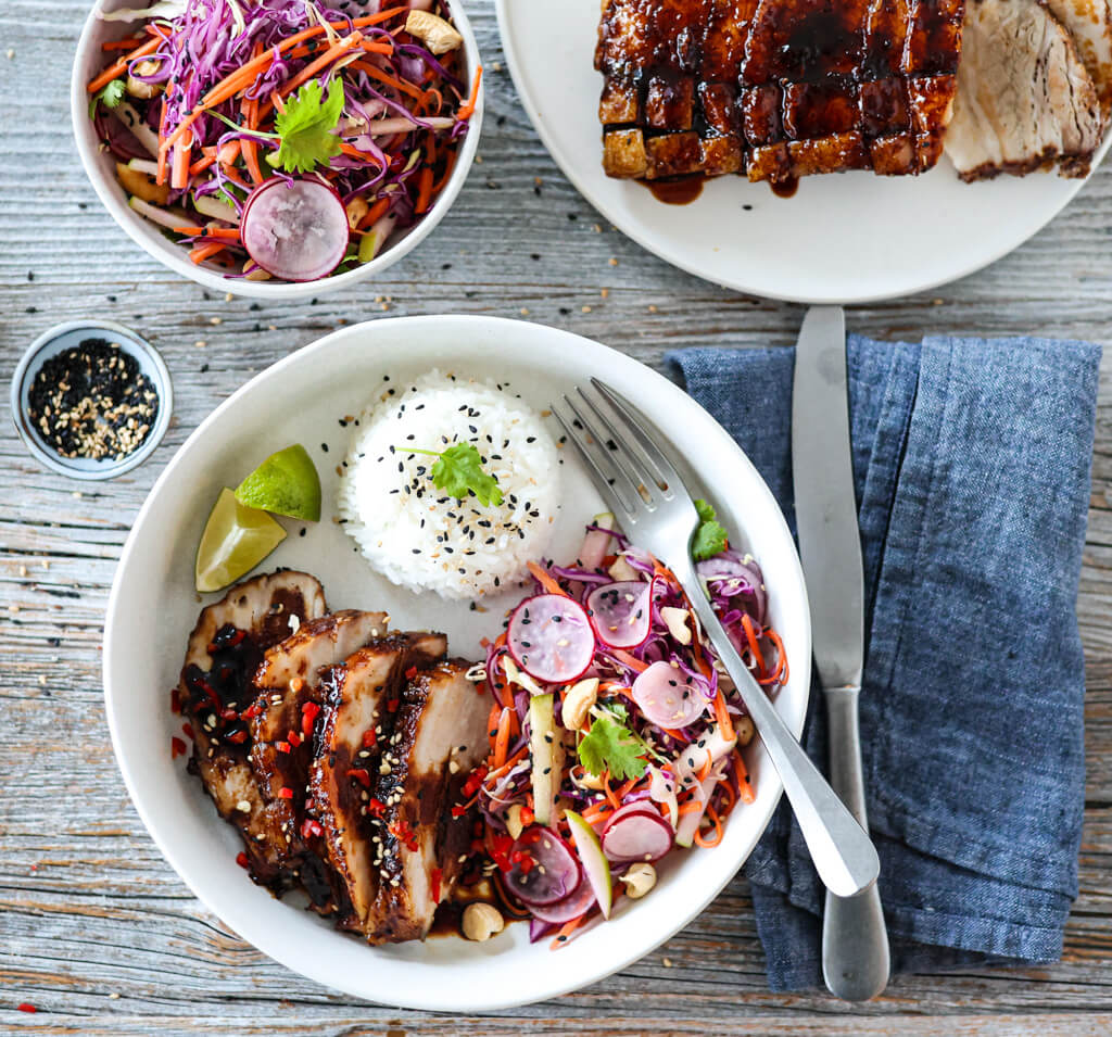 ASIATISK RIBBE MED GLAZE OG RÅKOSTSALAT (OG BAO BUNS) | TRINES MATBLOGG