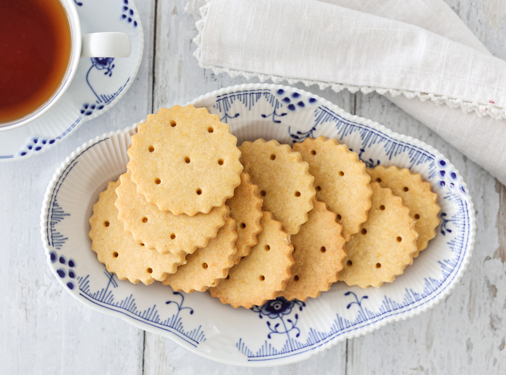 SHORTBREAD - SMØRKJEKS MED SITRON | TRINES MATBLOGG